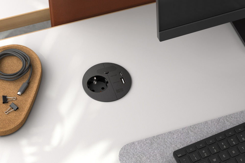 Bachmann Loop In Charge Power Hub 230V USB AC 22W (European Socket ...